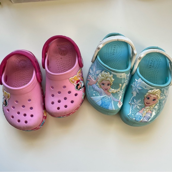 CROCS | Shoes | 2 Pair Girls Light Up Crocs Size 7 Elsa Frozen And ...